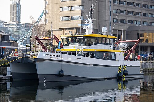 HST Marine übernimmt Hybrid-CTV - Schiff & Hafen