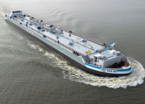Neuer Gastanker nimmt Betrieb auf - Schiff & Hafen