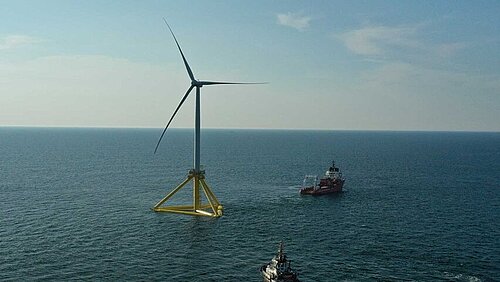 RWE gewinnt Floating-Windprojekt in den USA - Schiff & Hafen